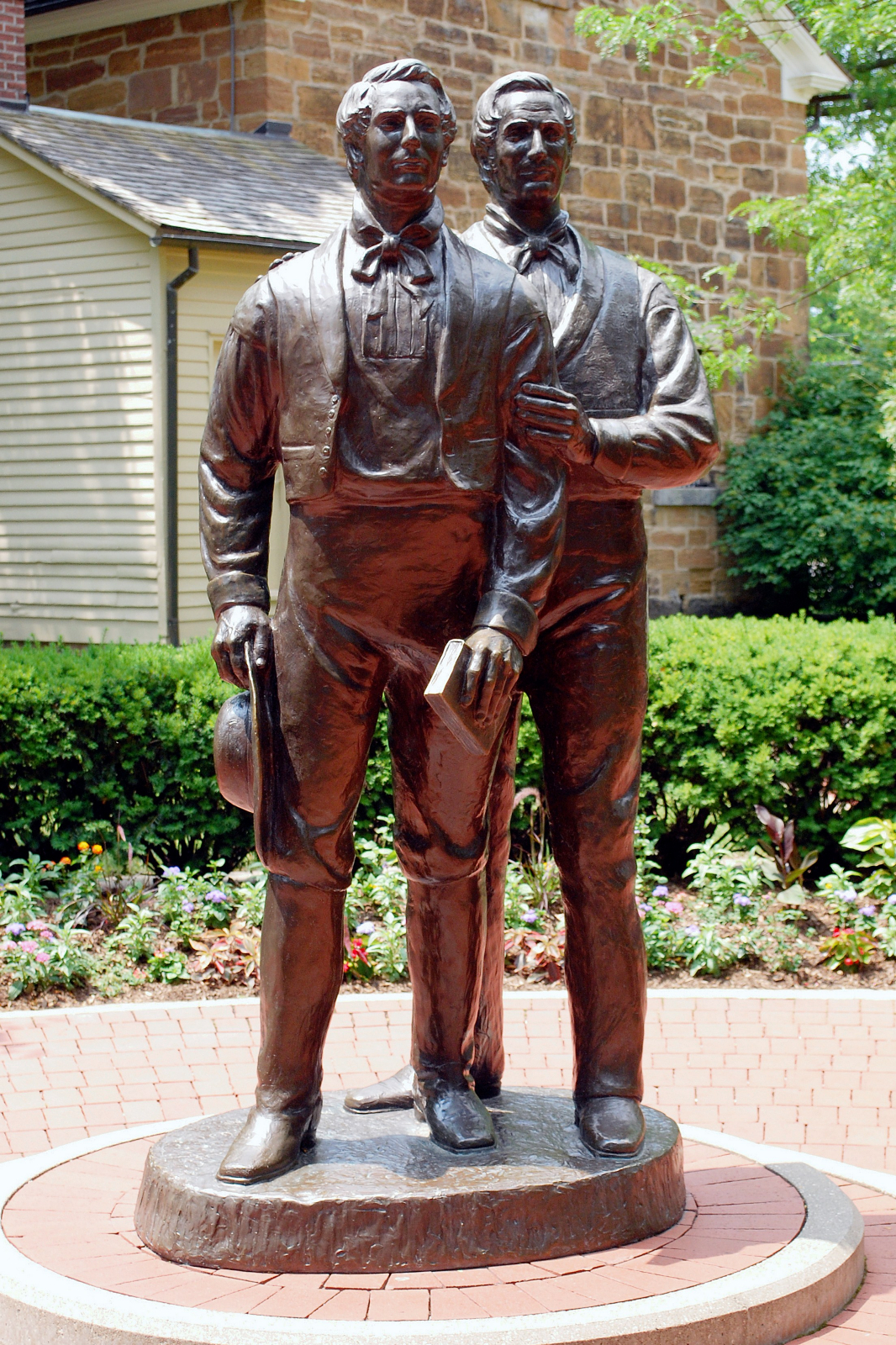 Brothers Statue Brothers Statue