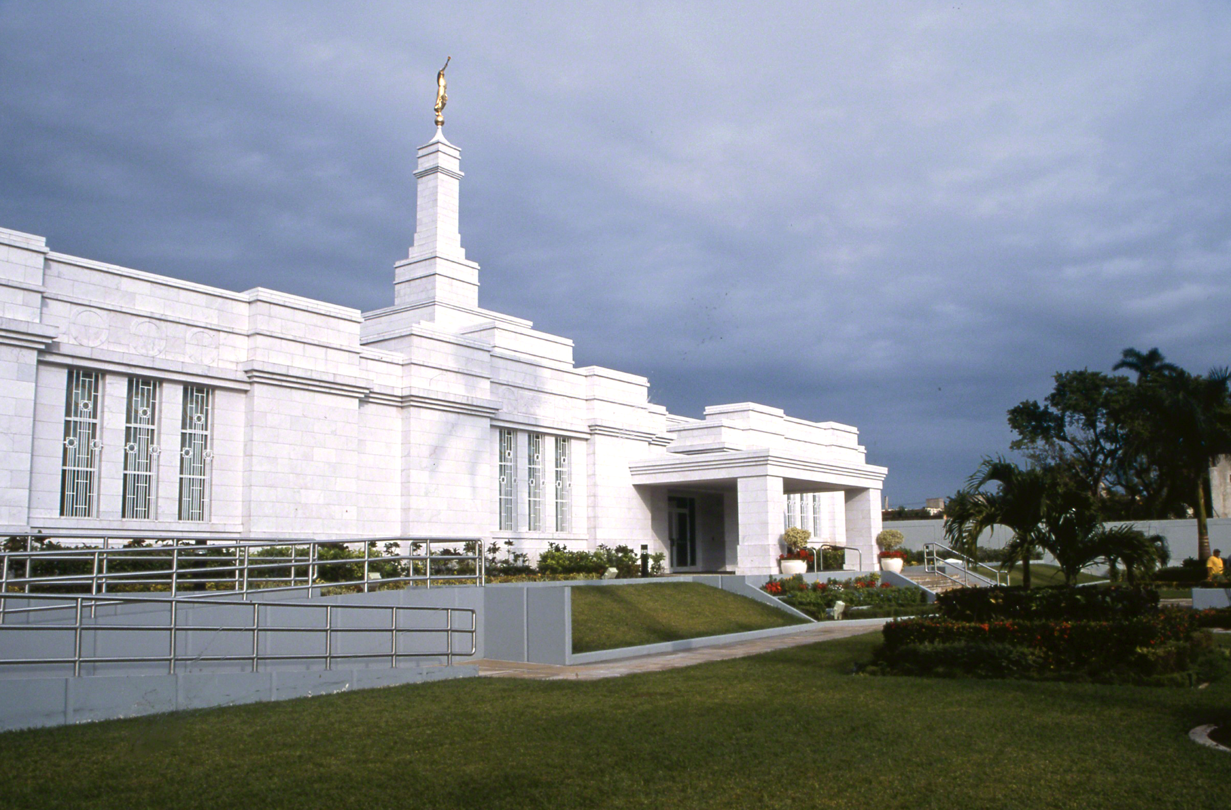 Mérida Mexico Temple